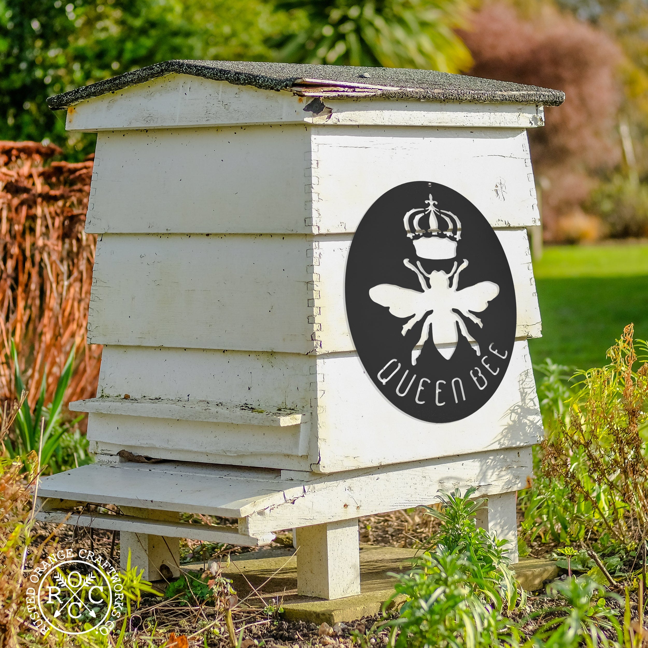 Queen Bee Sign - Unique Metal Bumble Bee Sign for Farmhouse Honey Hive