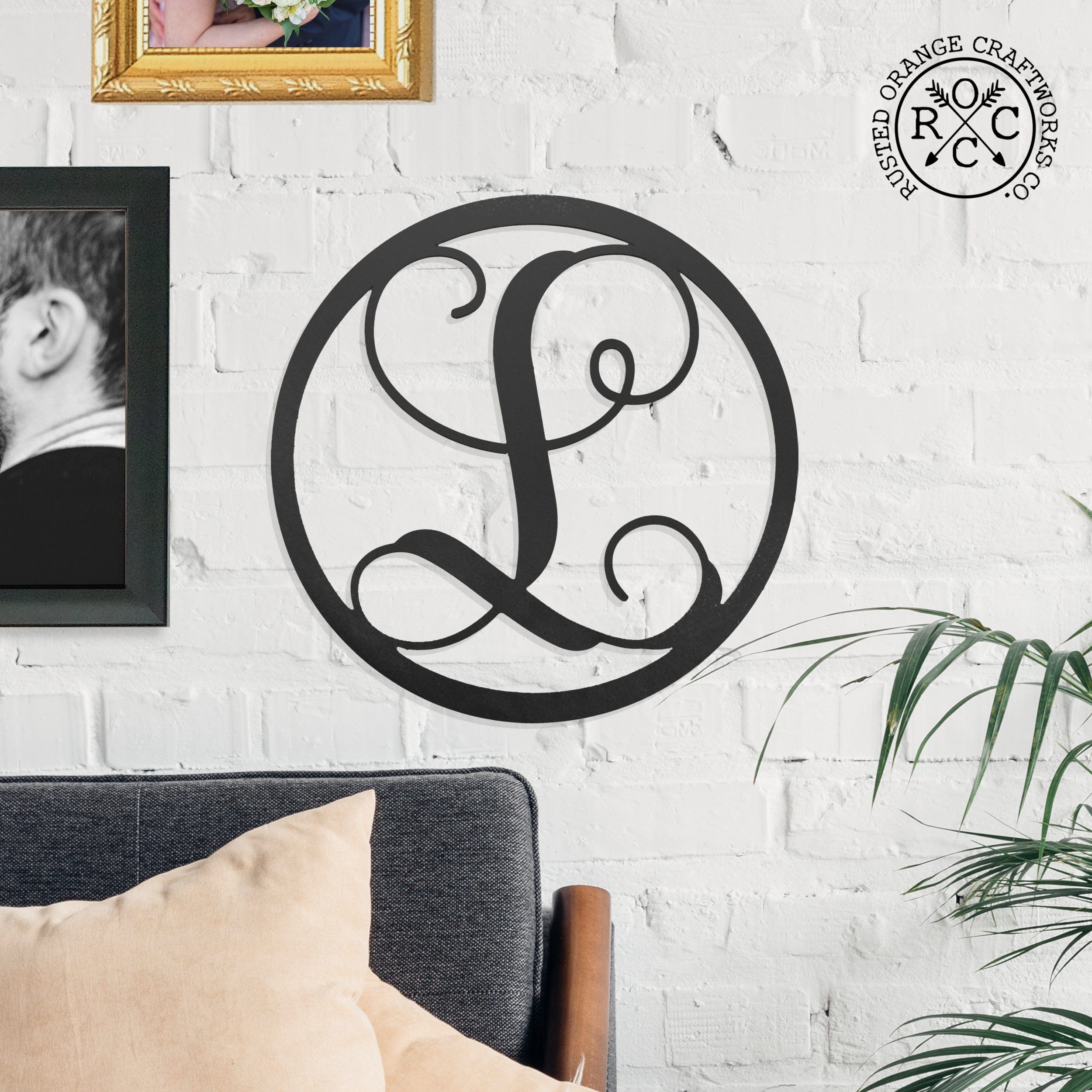 14" Single Letter Circle Monogram - Front Door Monogram Wreath Decor